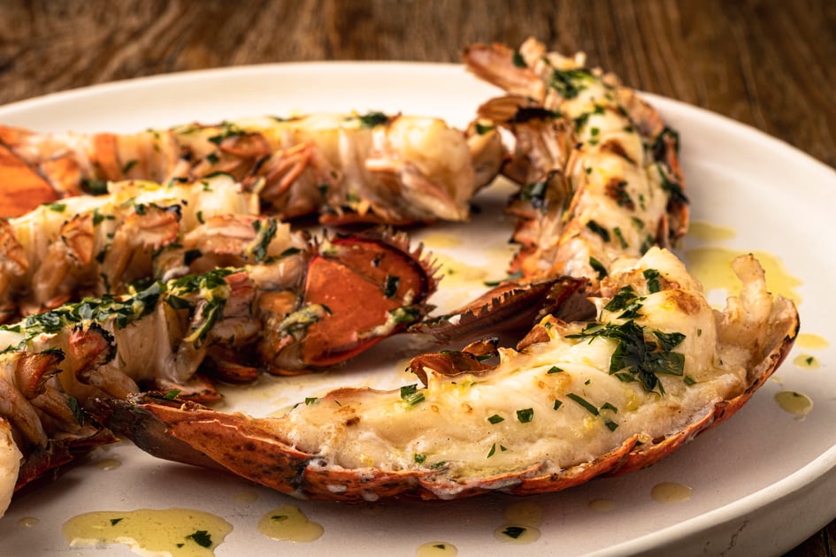 Queues de homard au barbecue | LUMA Delikatessen