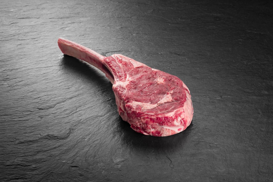 Irish Beef Tomahawk kaufen bei LUMA Delikatessen